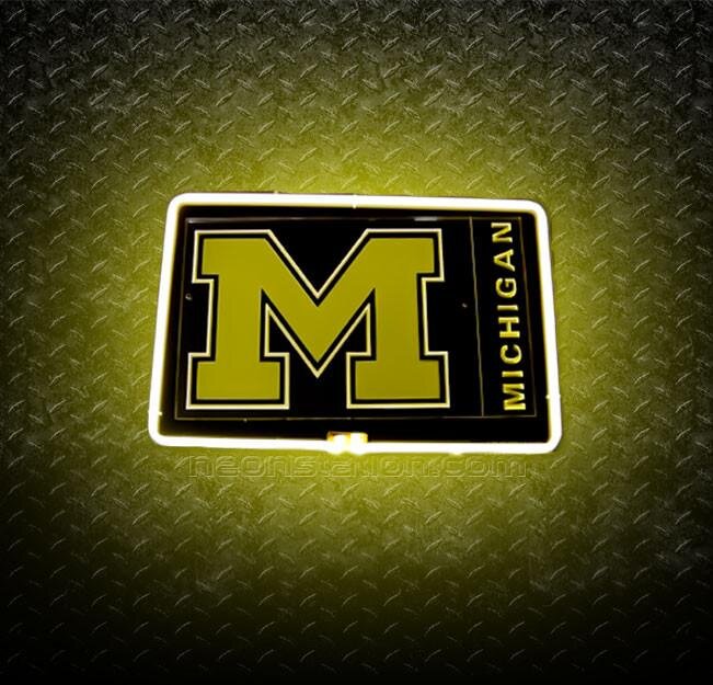 Buy University of Michigan 3D Neon Sign Online // Neonstation